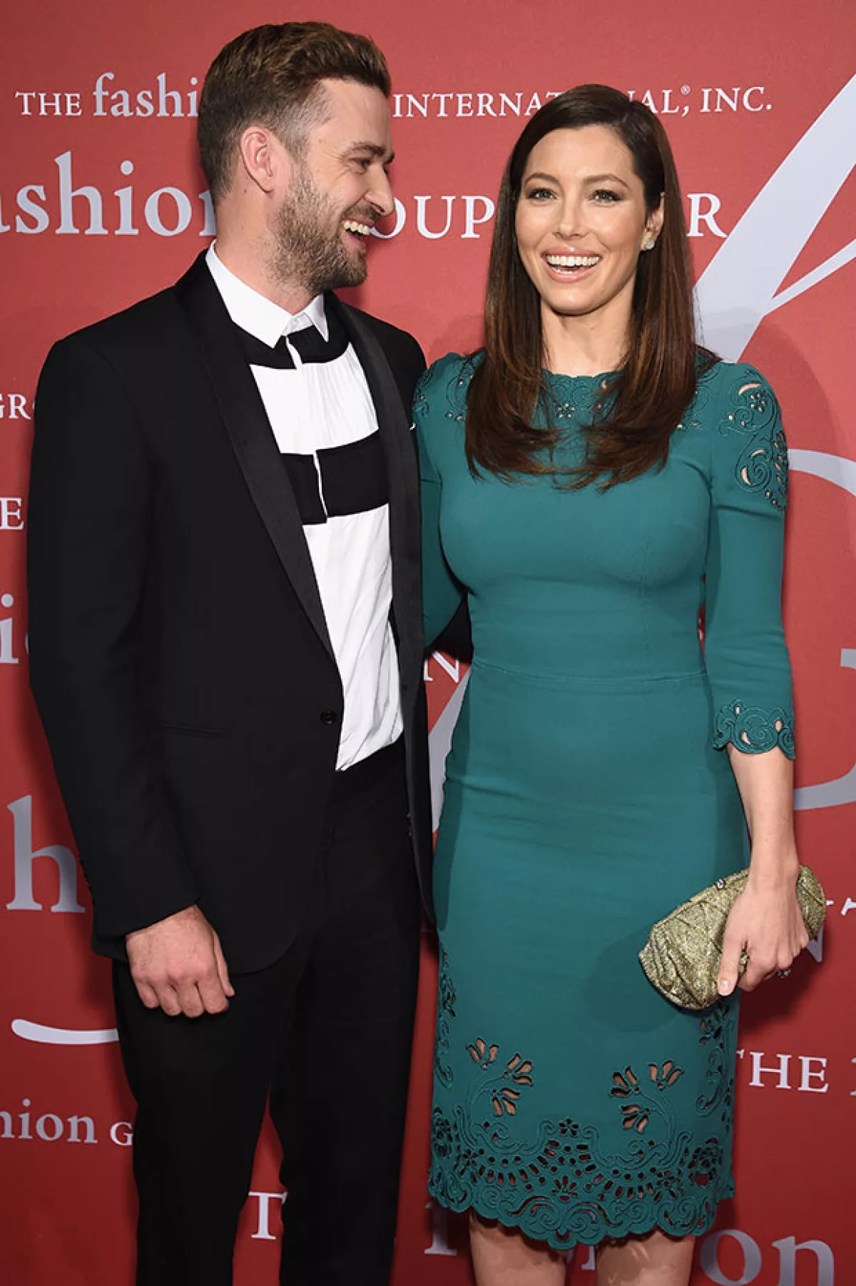 Justin y Jessica hacen su 1era aparición juntos, tras tener a su bebé