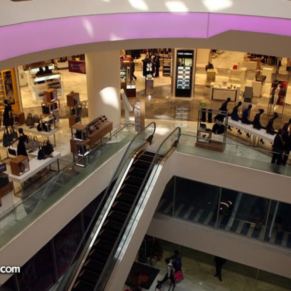 Alfredo del Mazo inaugura Liverpool de Interlomas