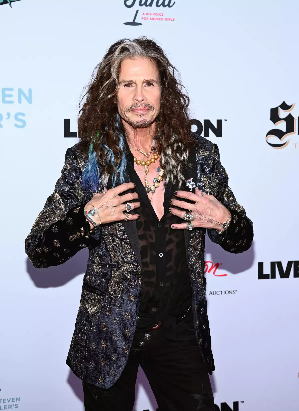 Penn Badgley revela que Blake Lively le hizo creer que Steven Tyler era ...