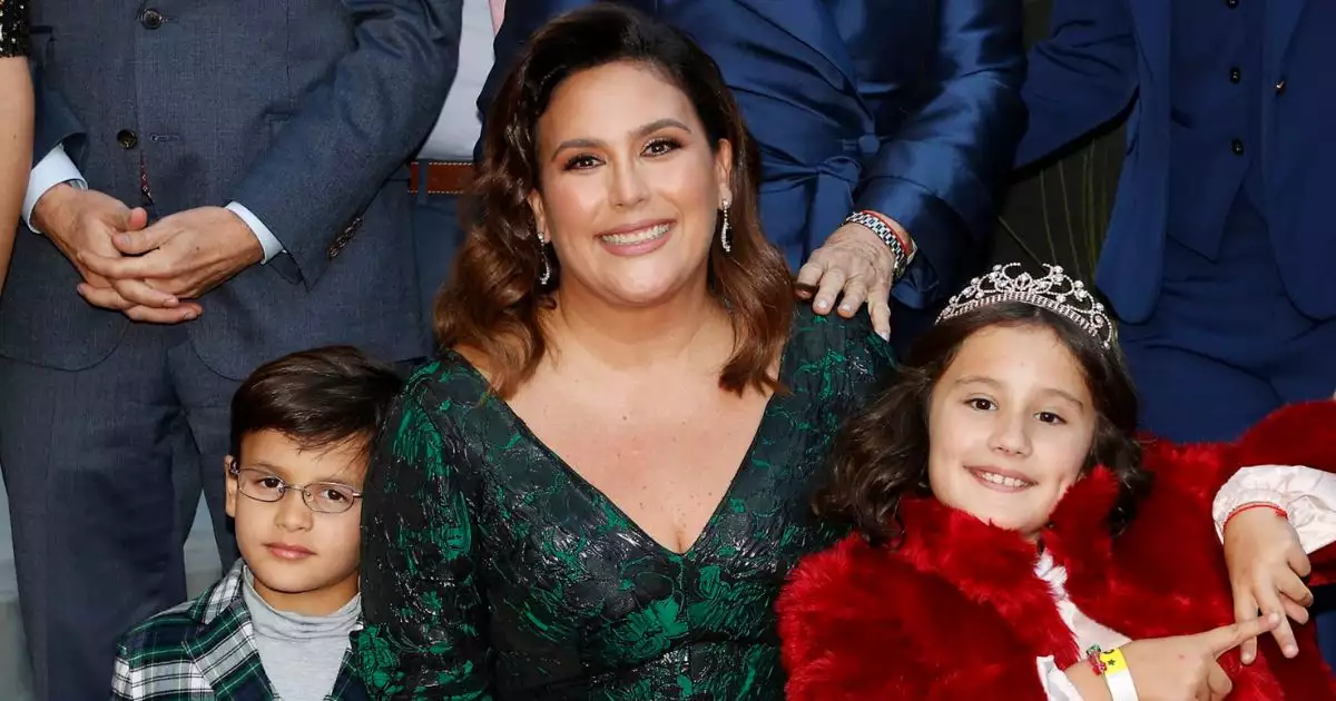 Ellos son Angélica Masiel y Daniel Nicolás, los hijos de Angélica Vale ...