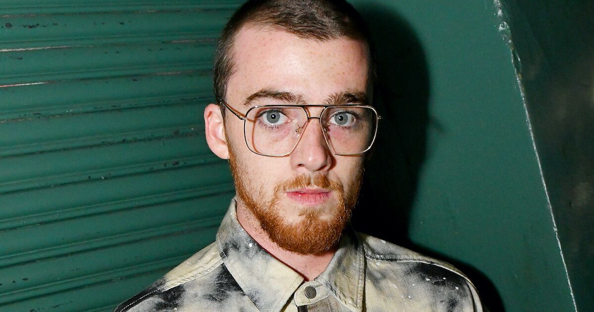 Mamá de Angus Cloud revela las últimas palabras del actor antes de morir