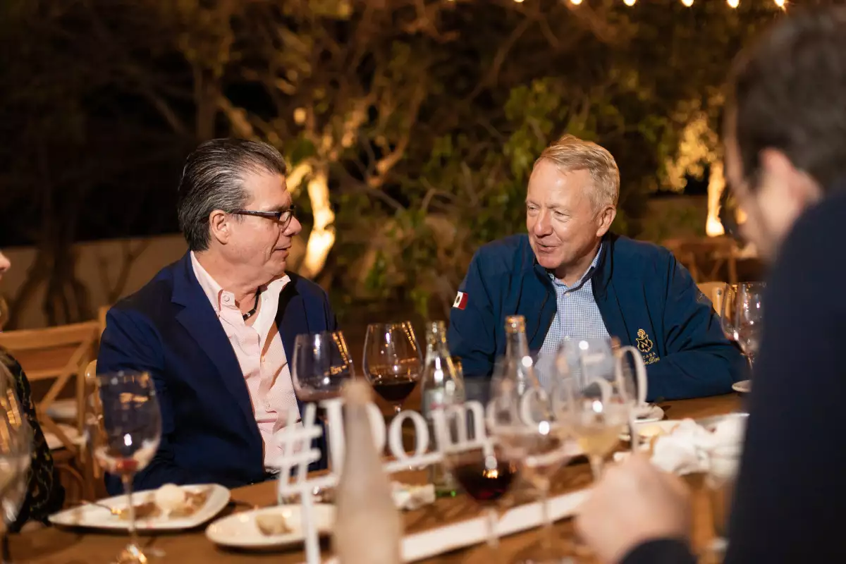 Mauricio González-Gordon festeja los 50 años de Bodegas Domecq