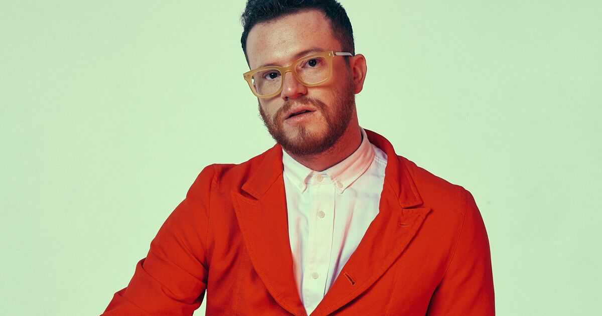 Sam Fischer odiaba L.A. y ahora millones escuchan su canción sobre esta ...