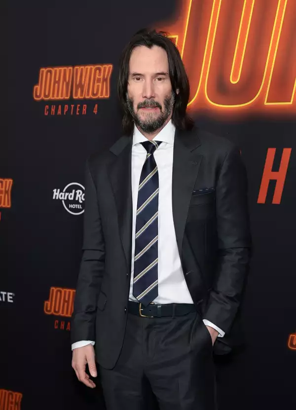 Keanu Reeves Rinde Homenaje A Lance Reddick Quien Murió Ayer A Los 60 Años