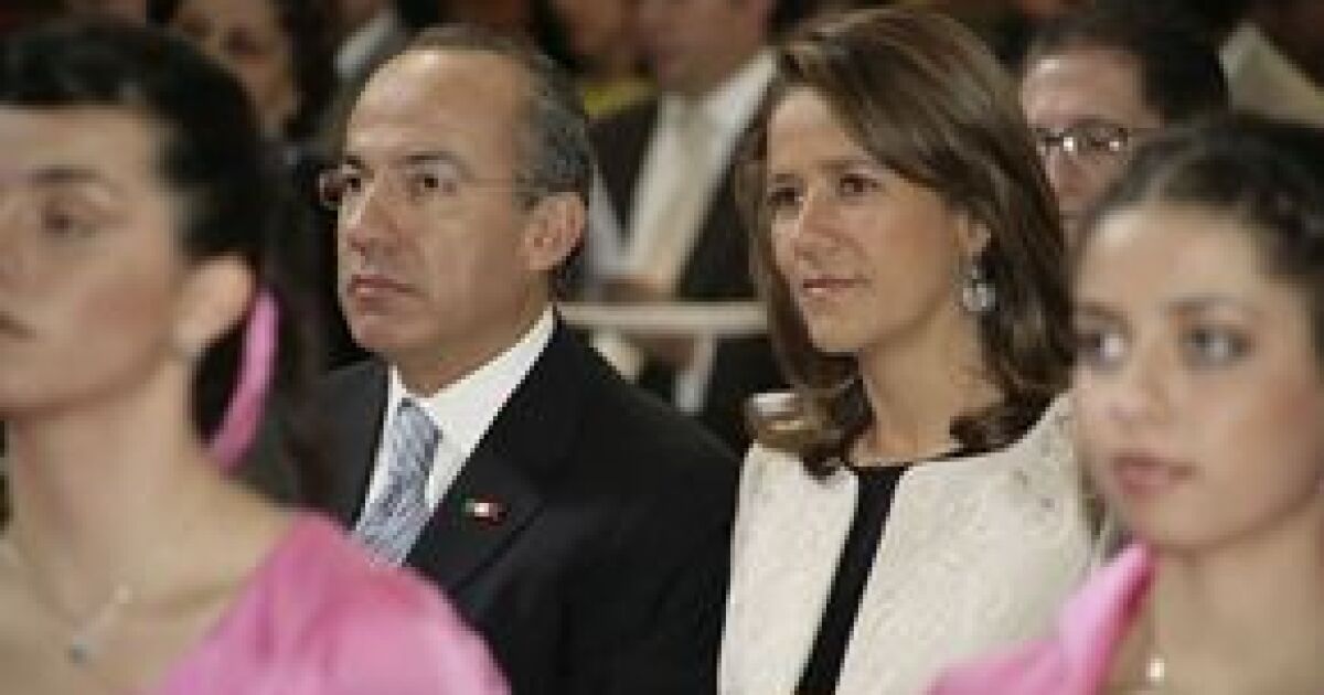 Hijo de Abascal contrae nupcias