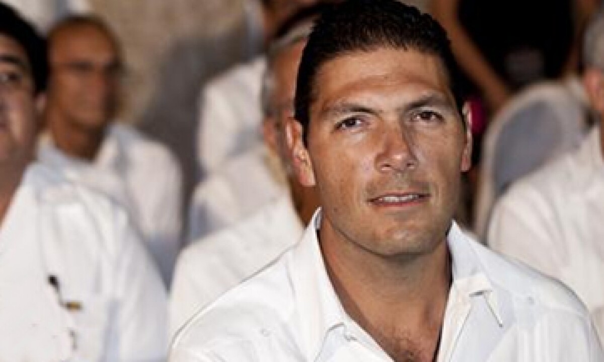 Carlos Hank González: de sangre política y empresarial