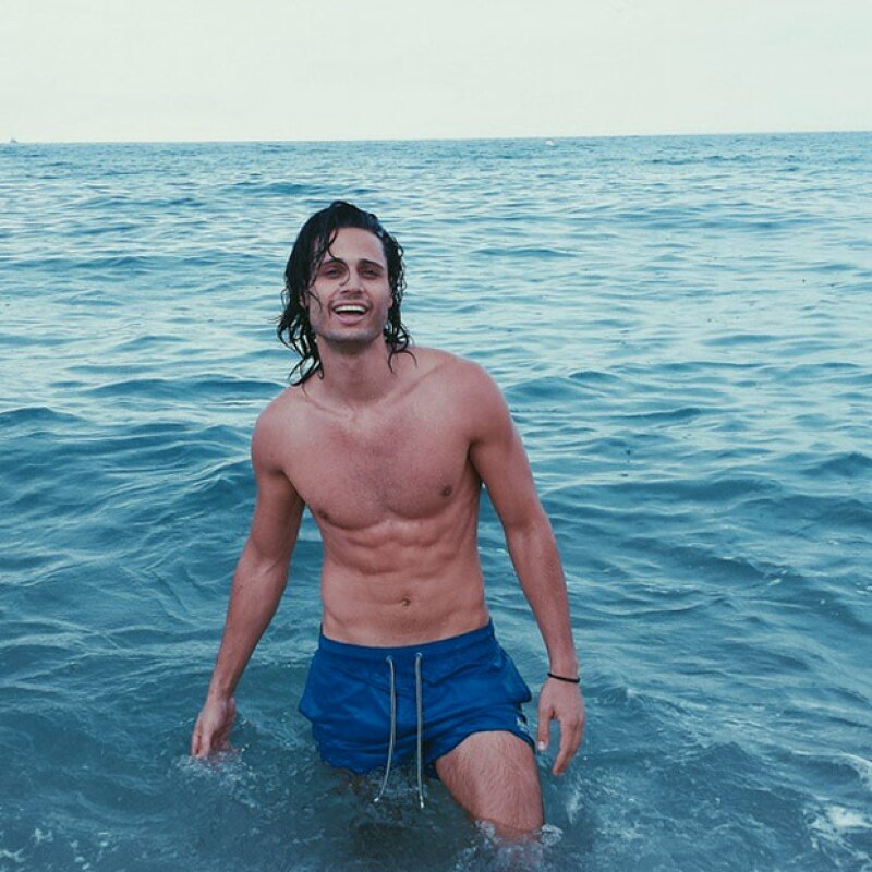 Alosian Vivancos, el guapo español de “Club de Cuervos"