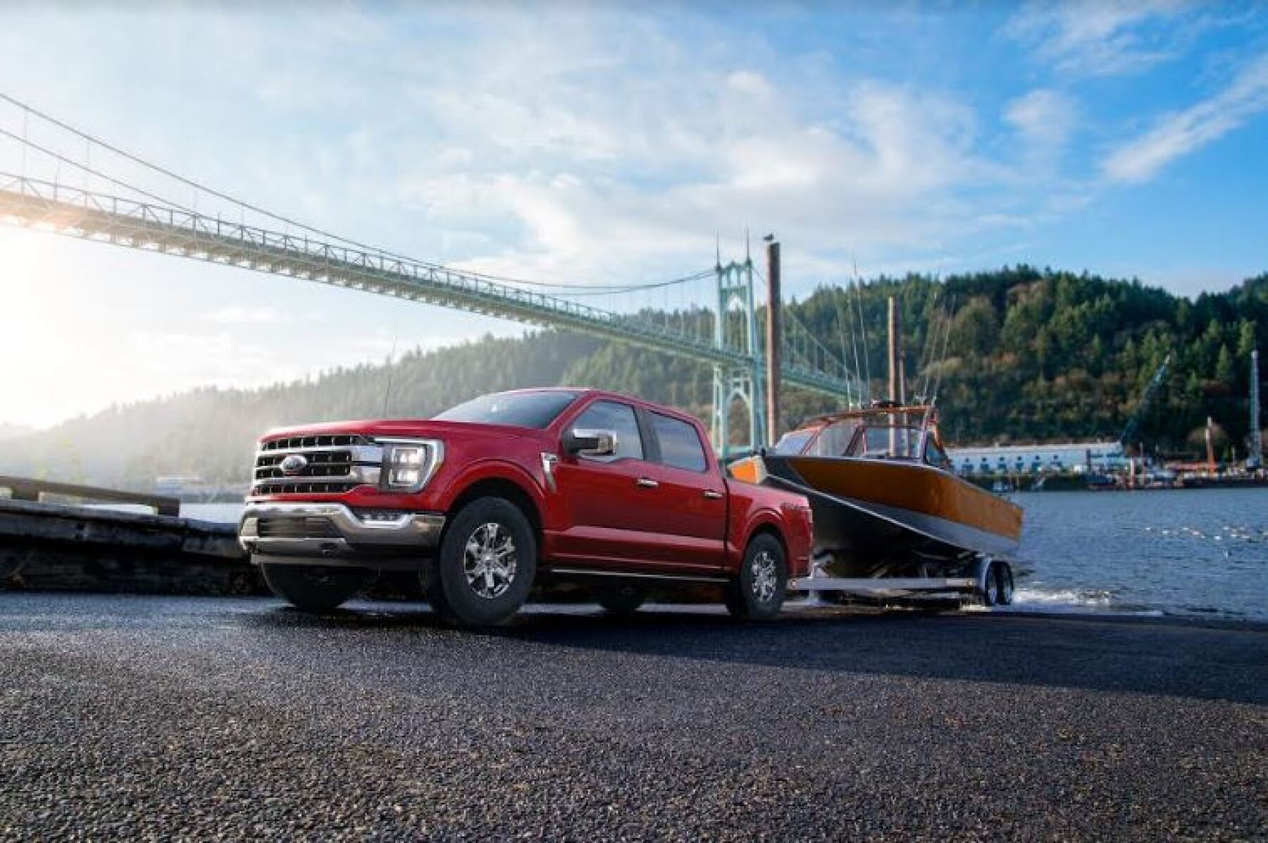 Ford convierte a su pickup Lobo en una verdadera oficina sobre ruedas