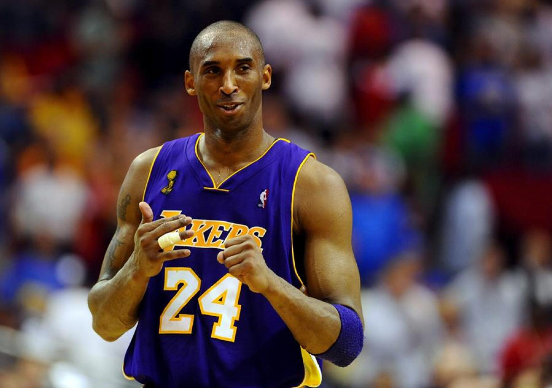 El Museo Afroamericano de EU abre una exposición en honor a Kobe Bryant