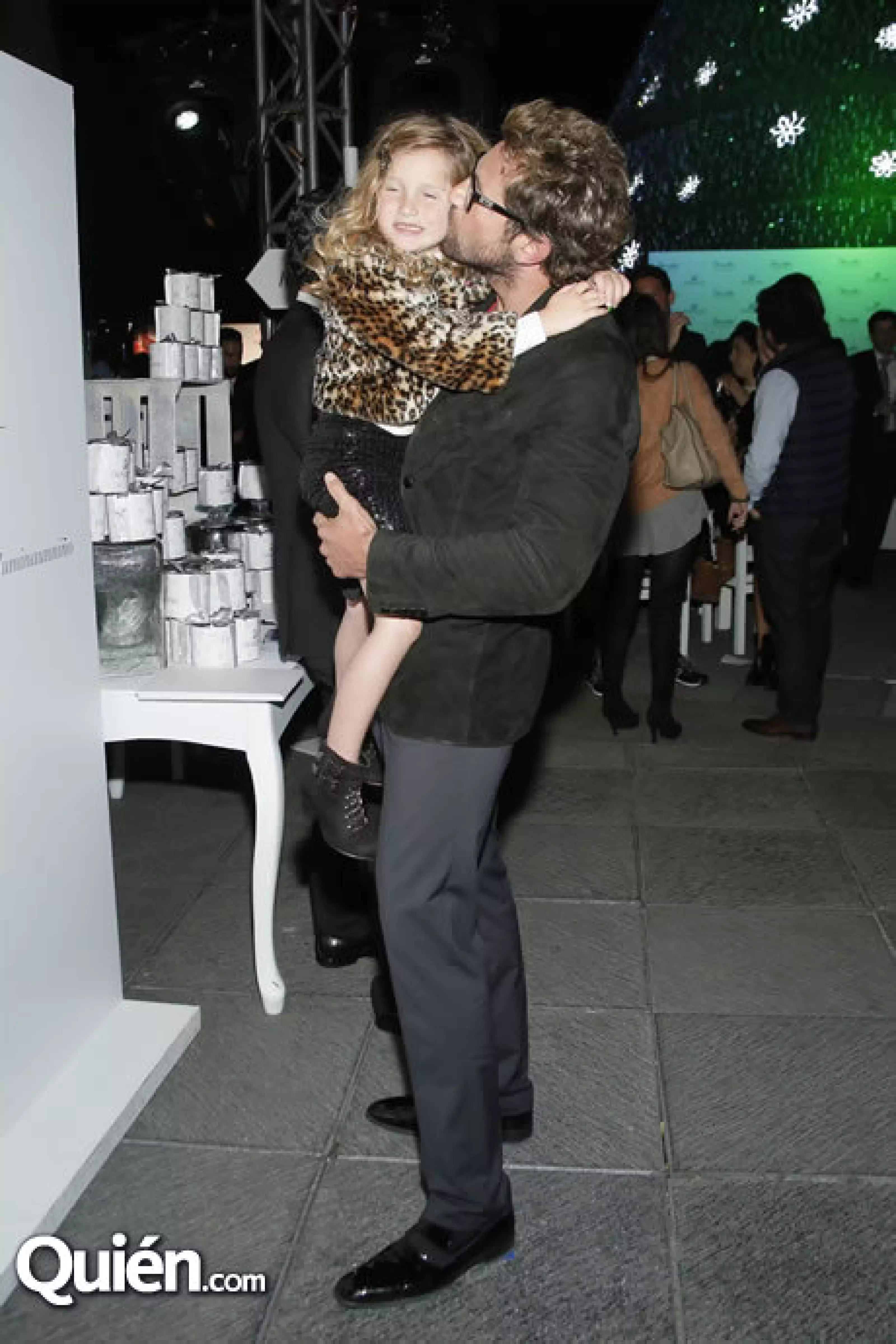 Yael Sandler, Angie Taddei y Max Villegas dan inicio a la...