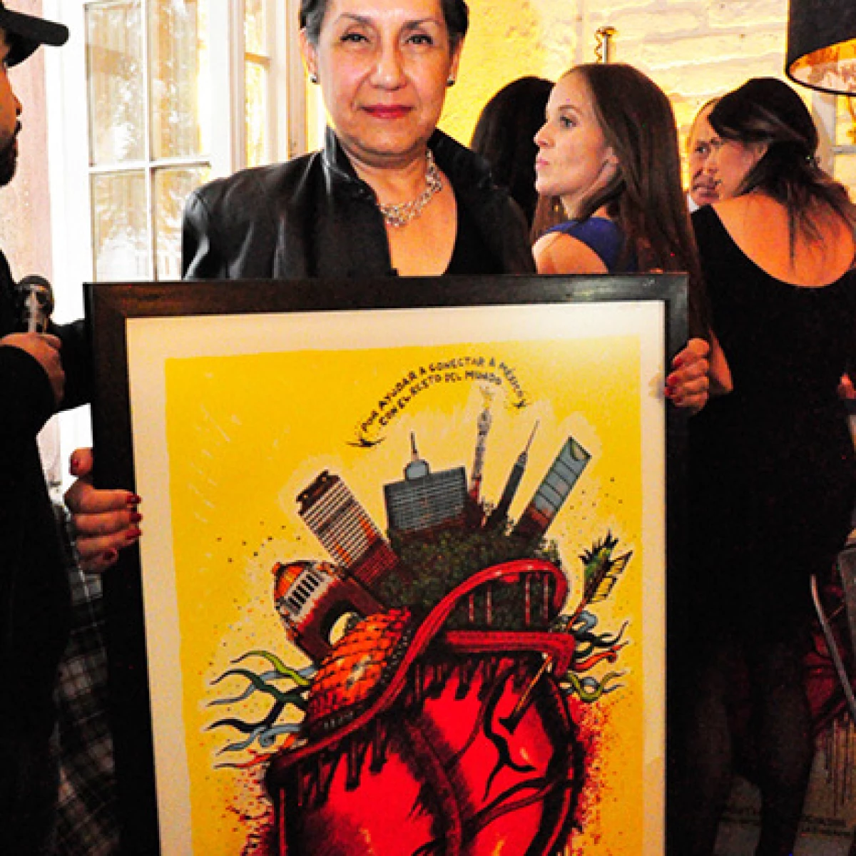 La entrega del Corazón Chilango