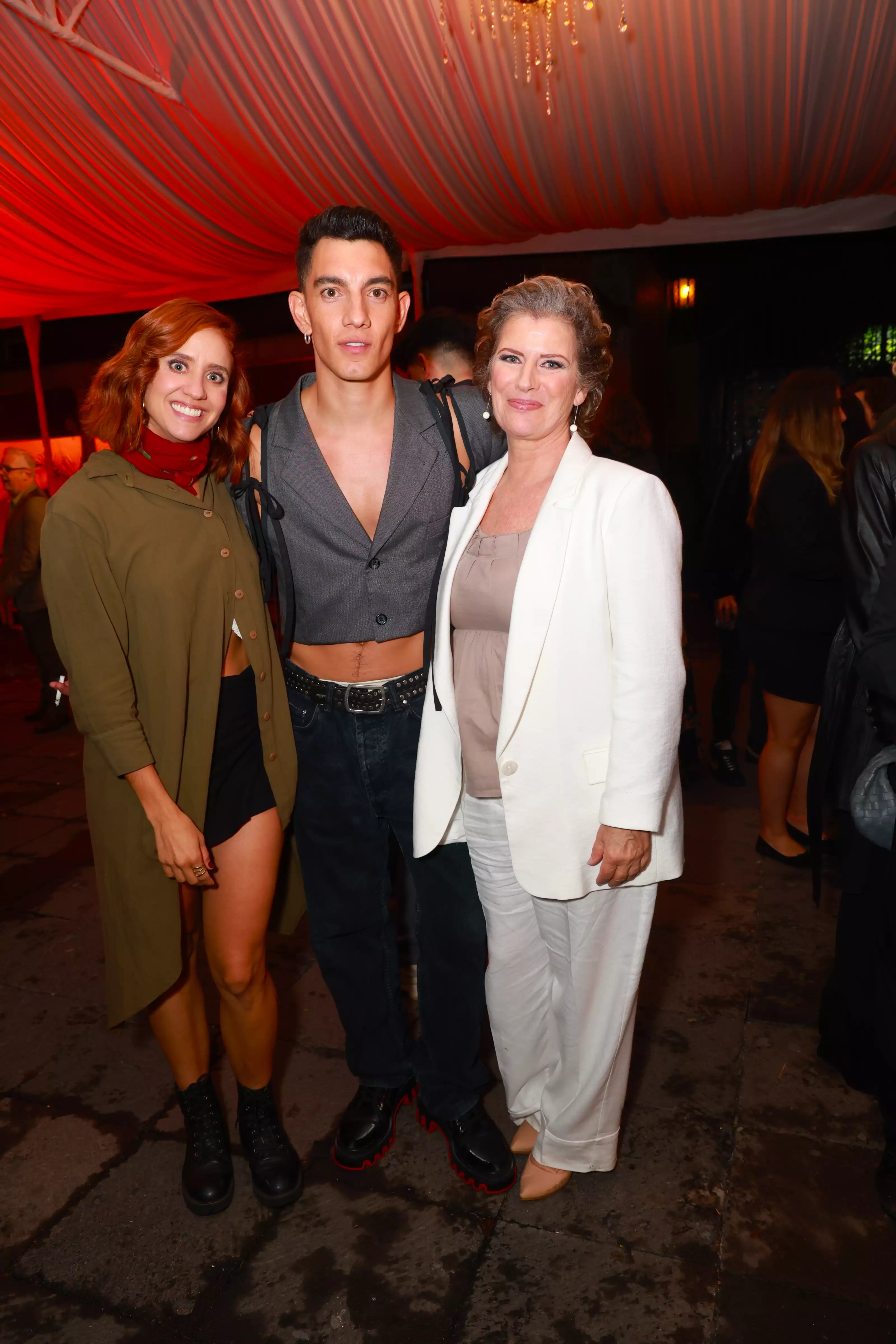 Humberto Zurita y Stephanie Salas en la fiesta de la serie Mala Fortuna