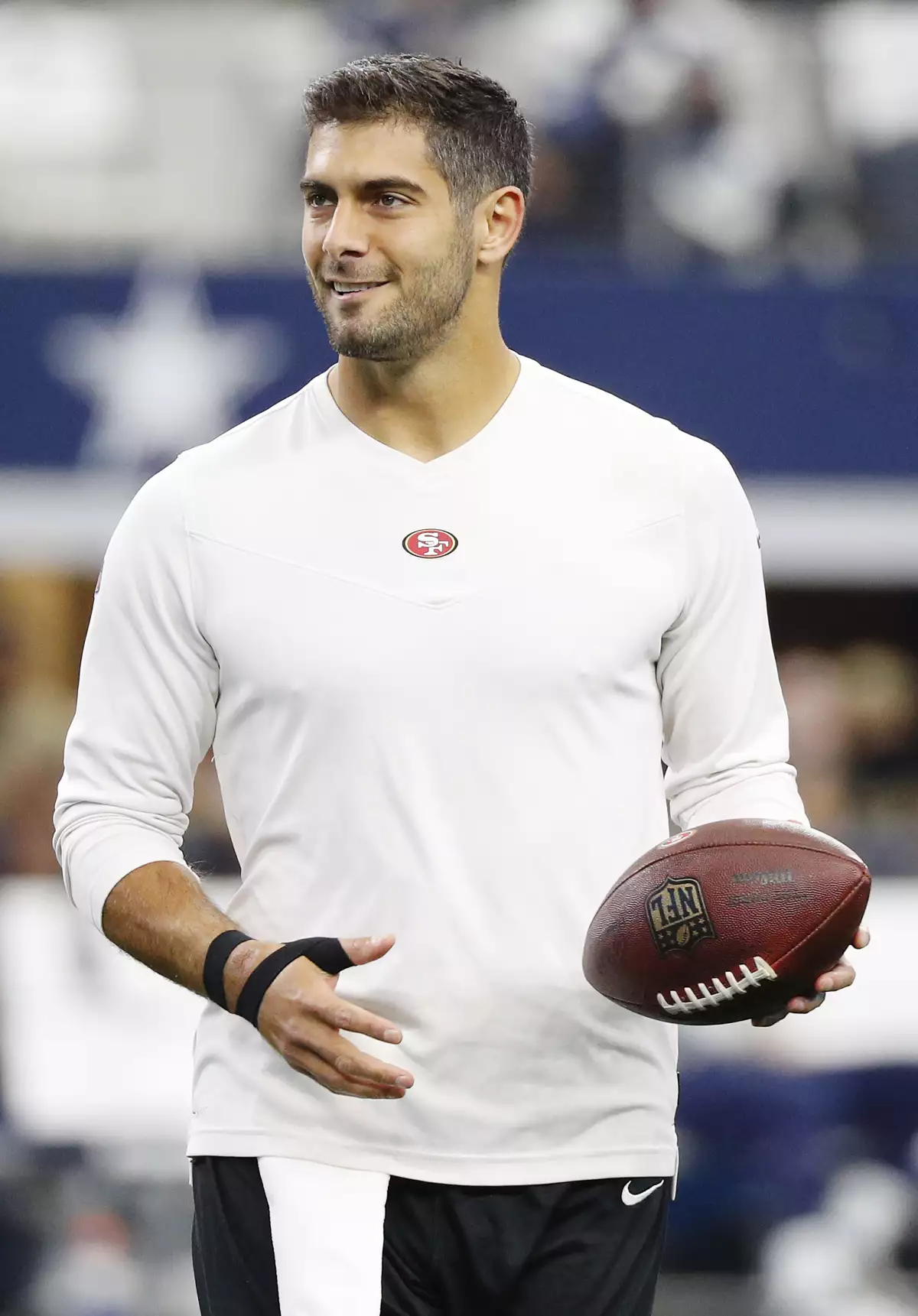 Jimmy Garoppolo está listo para jugar en el Estadio Azteca el lunes