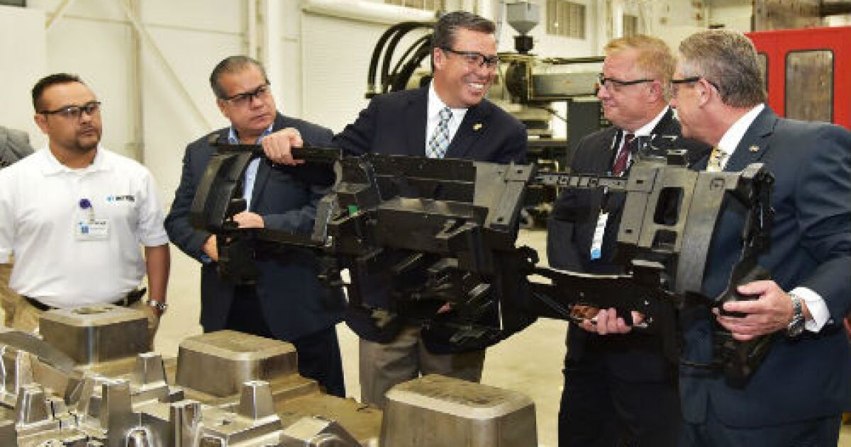 Inteva abrió en Guanajuato una planta de autopartes