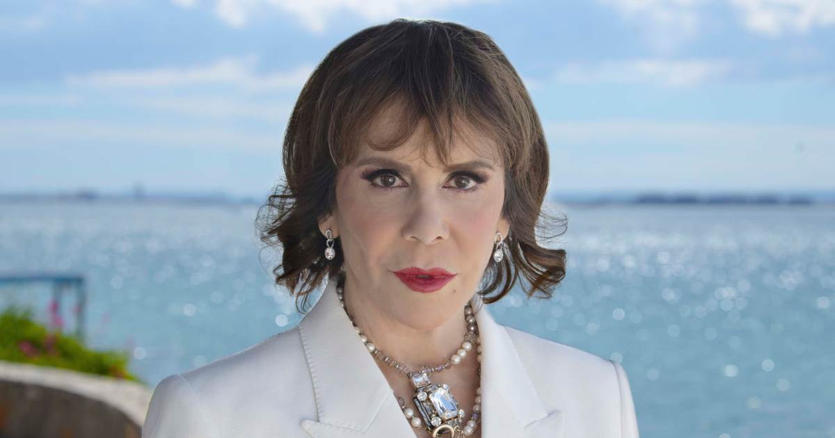 Cumplen su última voluntad: Así fue el emotivo homenaje a Rebecca Jones