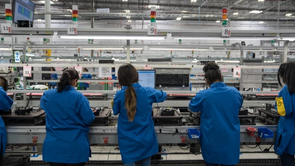 Así se fabrican 2 millones de equipos al año en la planta de Lenovo en ...