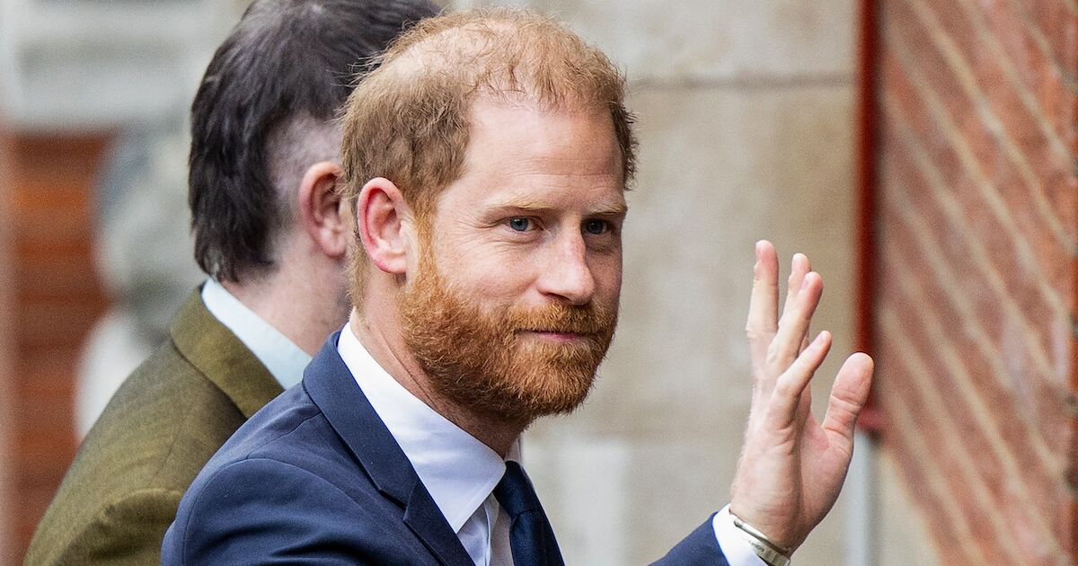 El príncipe Harry regresa a Londres para juicio contra el Daily Mail