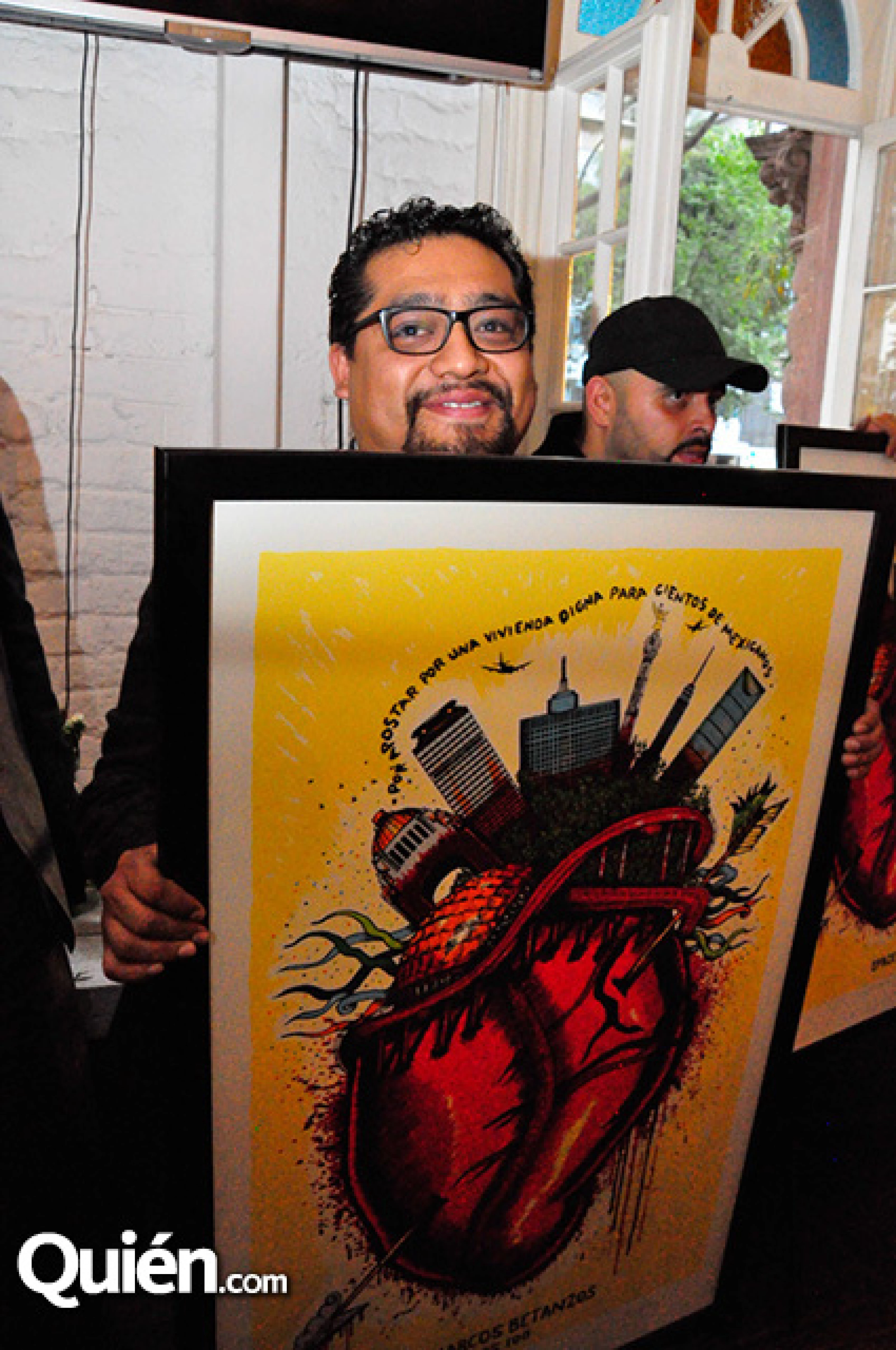 La entrega del Corazón Chilango