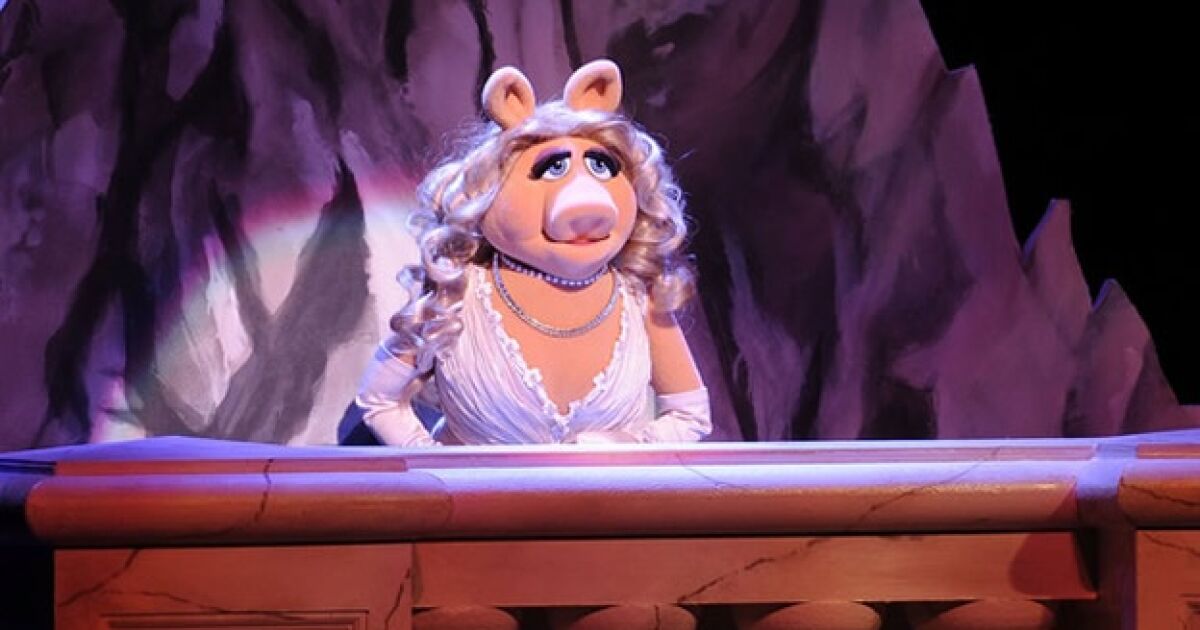 Miss Piggy y la rana René te cuentan lo que no sabías de ellos