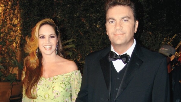 EXCLUSIVA: Manuel Mijares termina con su novia Camila Pallares