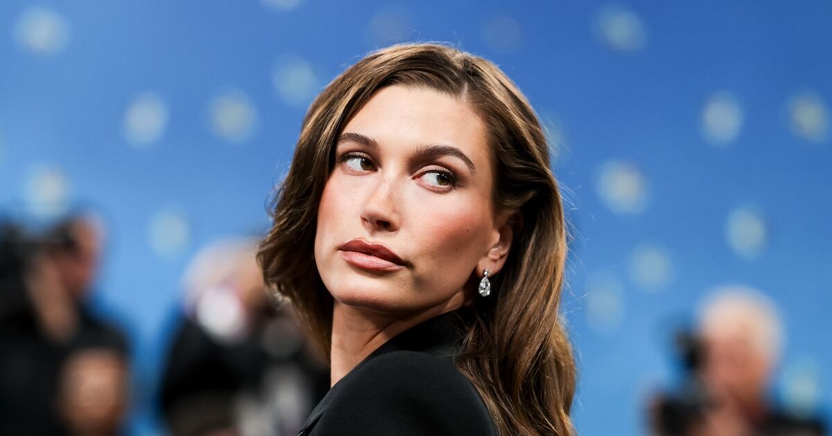 Hailey Bieber revela complicación mortal en el parto de su hijo Jack