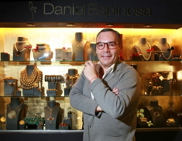 El joyero que ha cubierto de plata a las celebridades