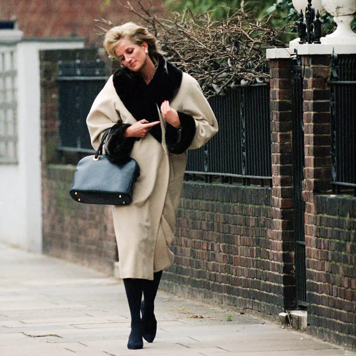 No necesitamos un ícono del invierno, tenemos los looks de Lady Di