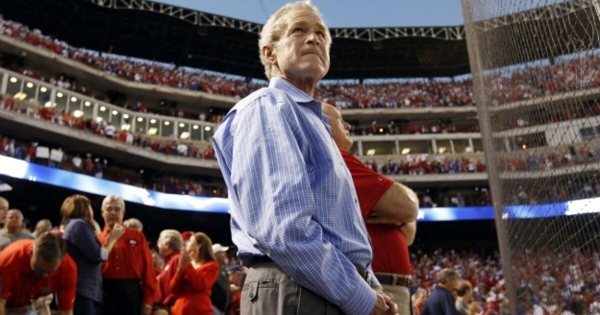Culpan a un neoyorquino de planear un asesinato contra George W. Bush