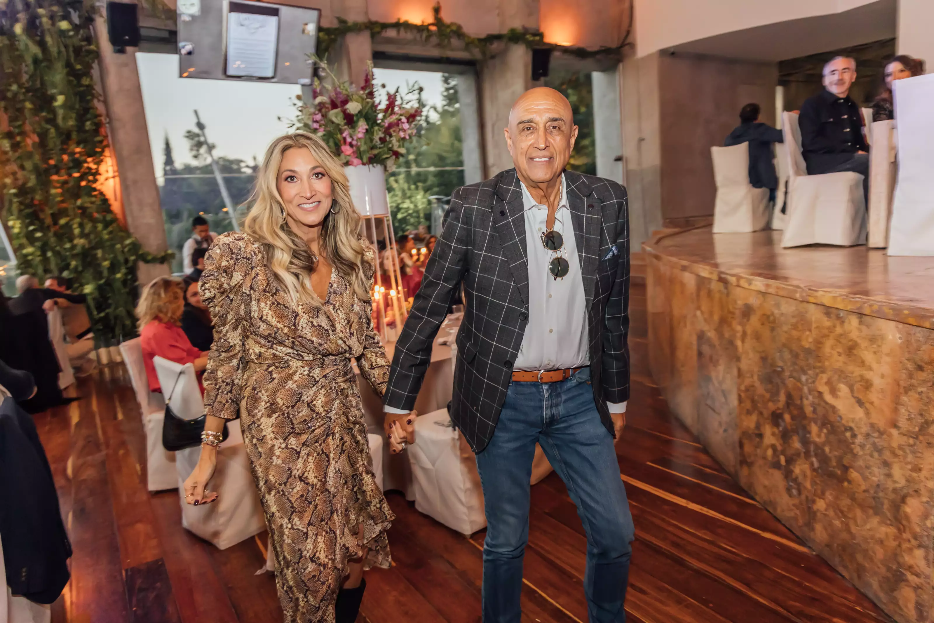 Saddy Abaunza celebra su cumpleaños 60 en Lago Algo