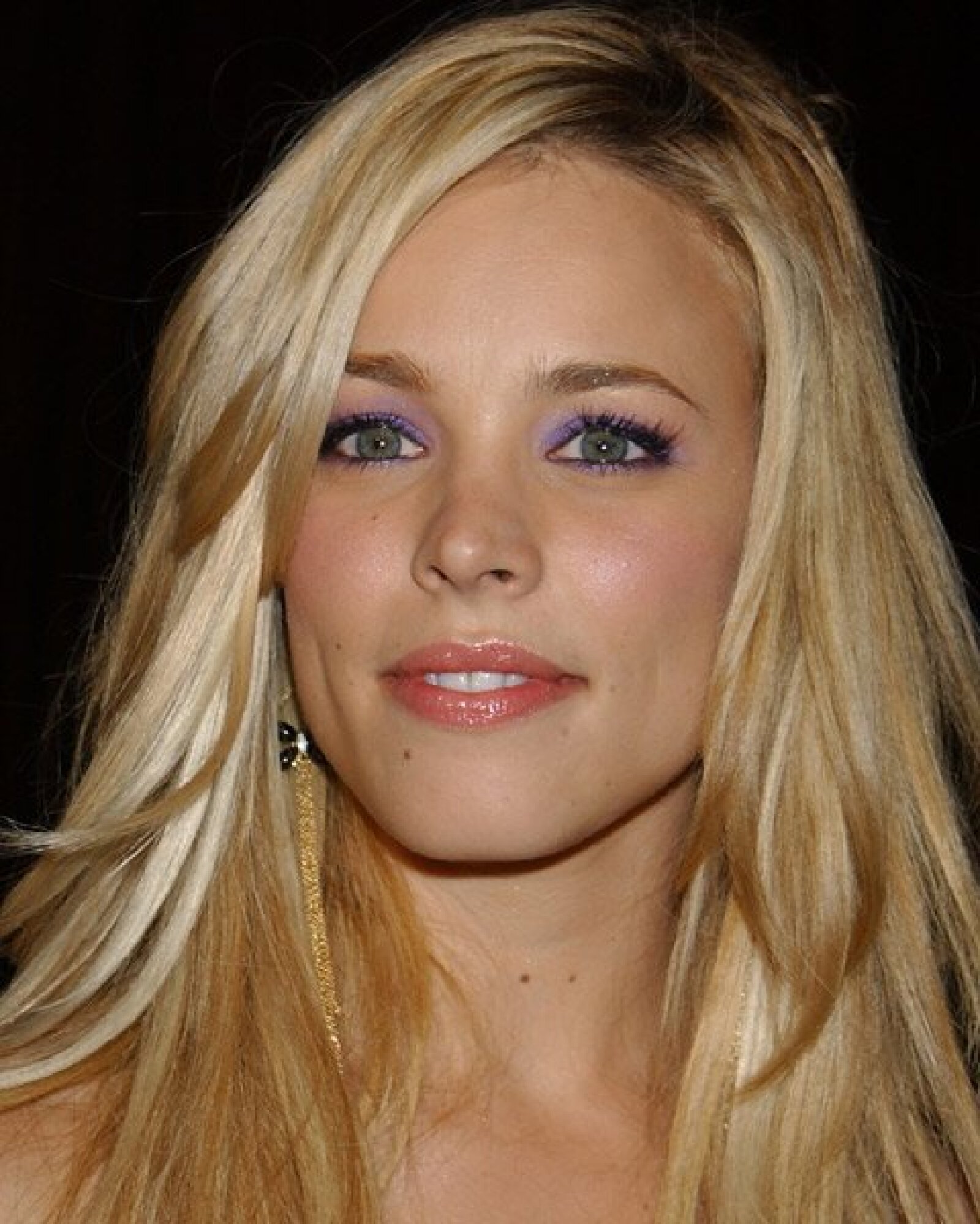 Rachel McAdams la cara bonita de Sherlock Holmes