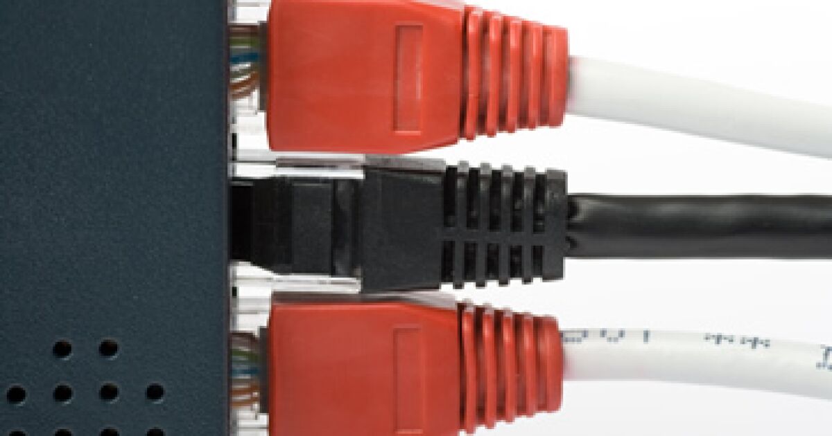 Cofetel aprueba tercera cadena de TV