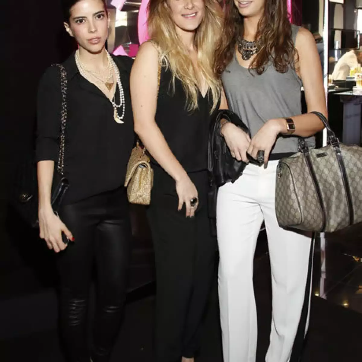 Chanel reúne a varios famosos en su inauguración