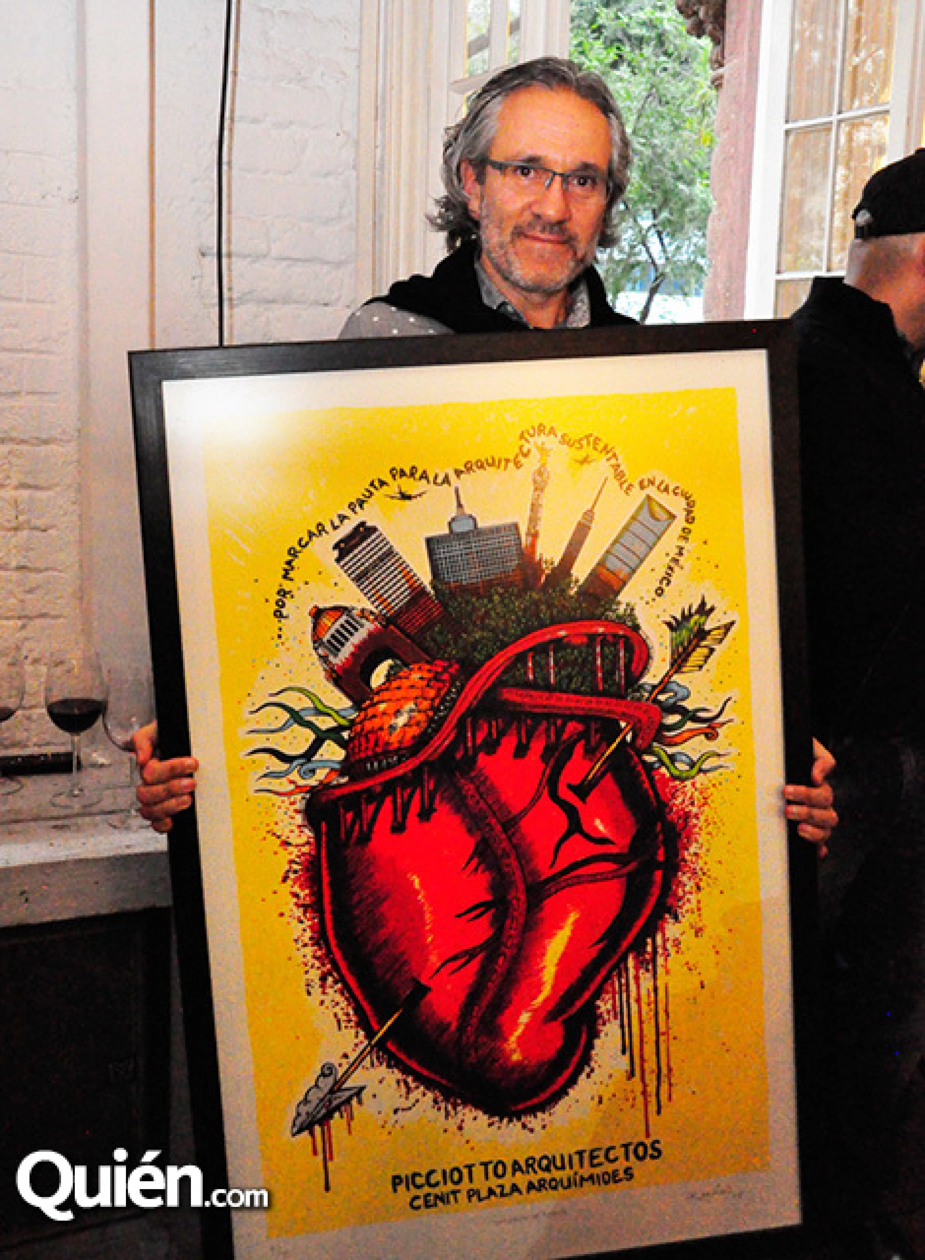 La entrega del Corazón Chilango