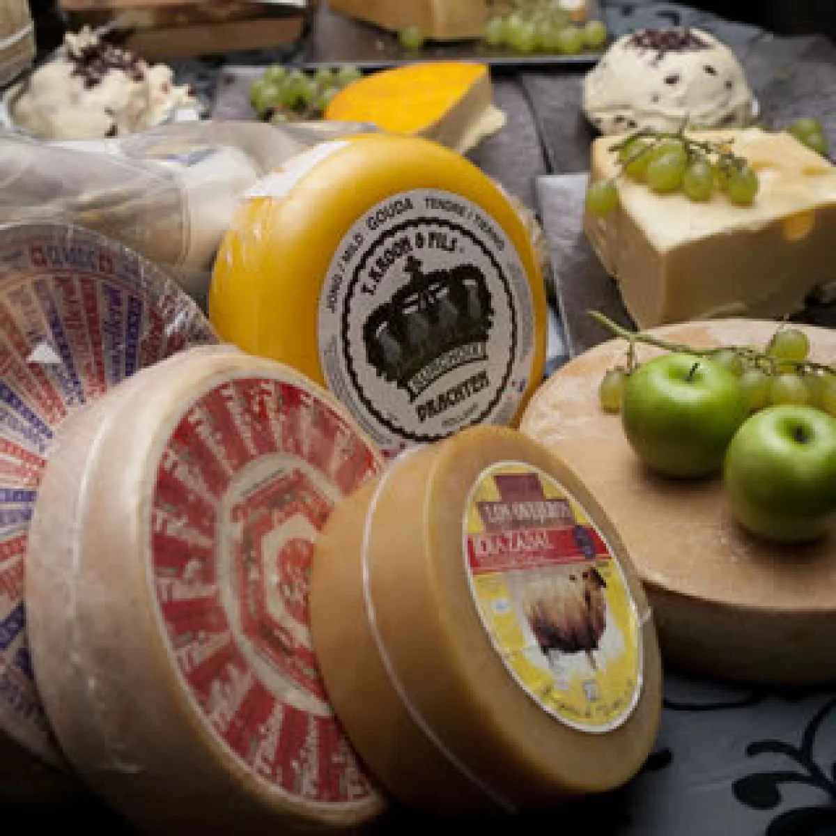 Unen sus vidas Mónica Argüelles y Alejandro Negrete