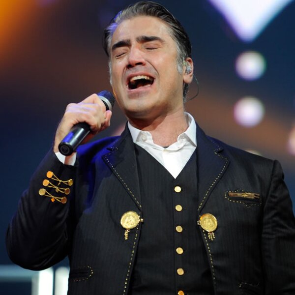 Así ha cambiado Alejandro Fernández a través de los años