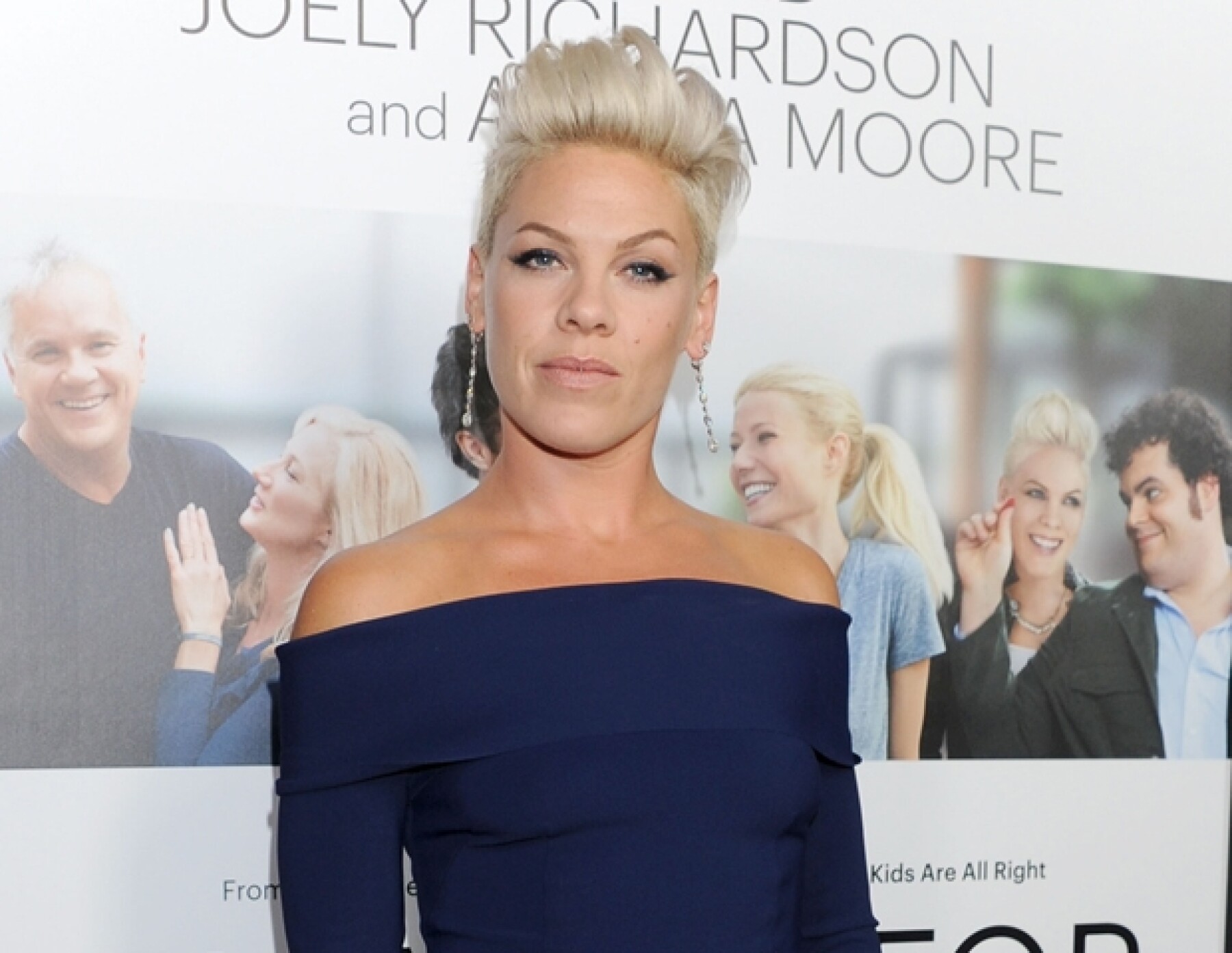 Pink le dice adiós a su icónico pixie cut: ¡se rapó!