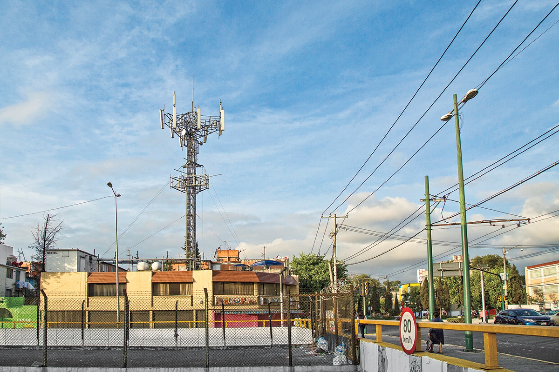 Altán Redes, entre ganar confianza y la nueva empresa pública de internet