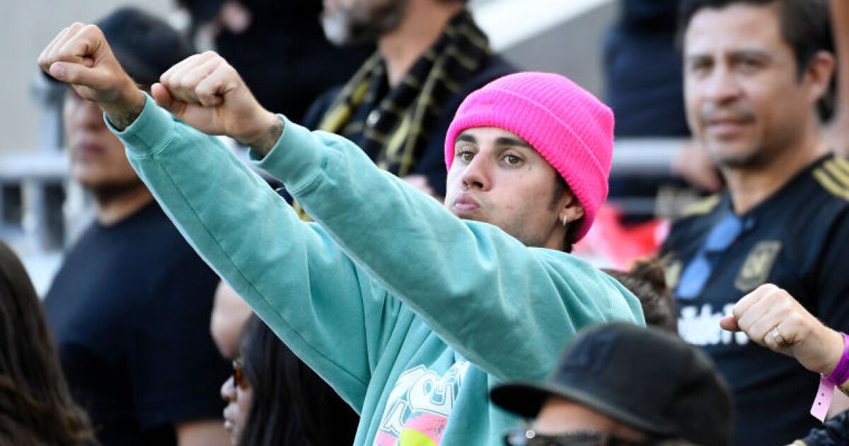 Justin Bieber ¿muy cómodo o demasiado fachoso?