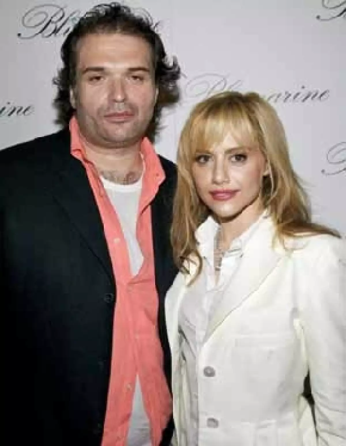 Murphy excluyó a su esposo de su testamento