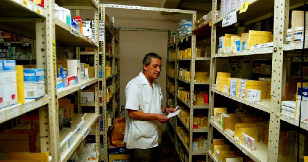 Collins invertirá 120 mdp para producir más genéricos