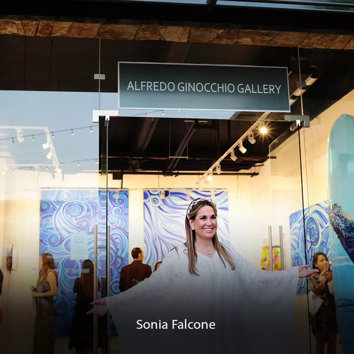 Sonia Falcone inauguró exposición en San José del Cabo