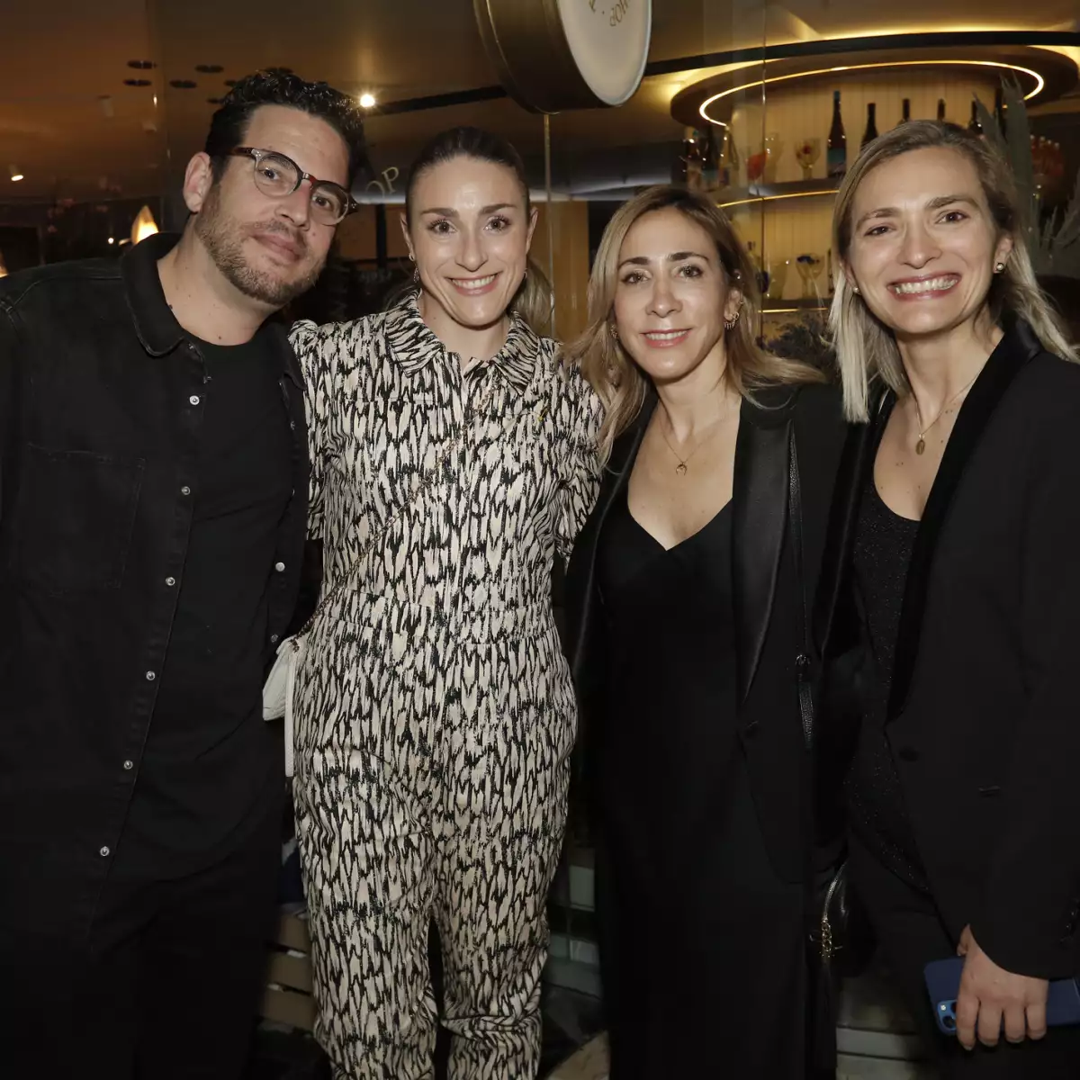 Sarah Gore, Héctor Mijangos y Enrique Norten en la inauguración del ...