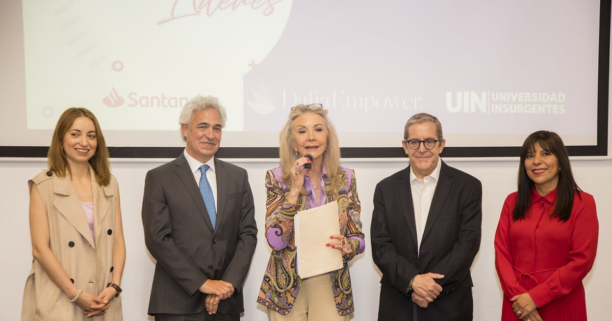 La presentación del diplomado Mujeres Líderes y su Poder de Decisión