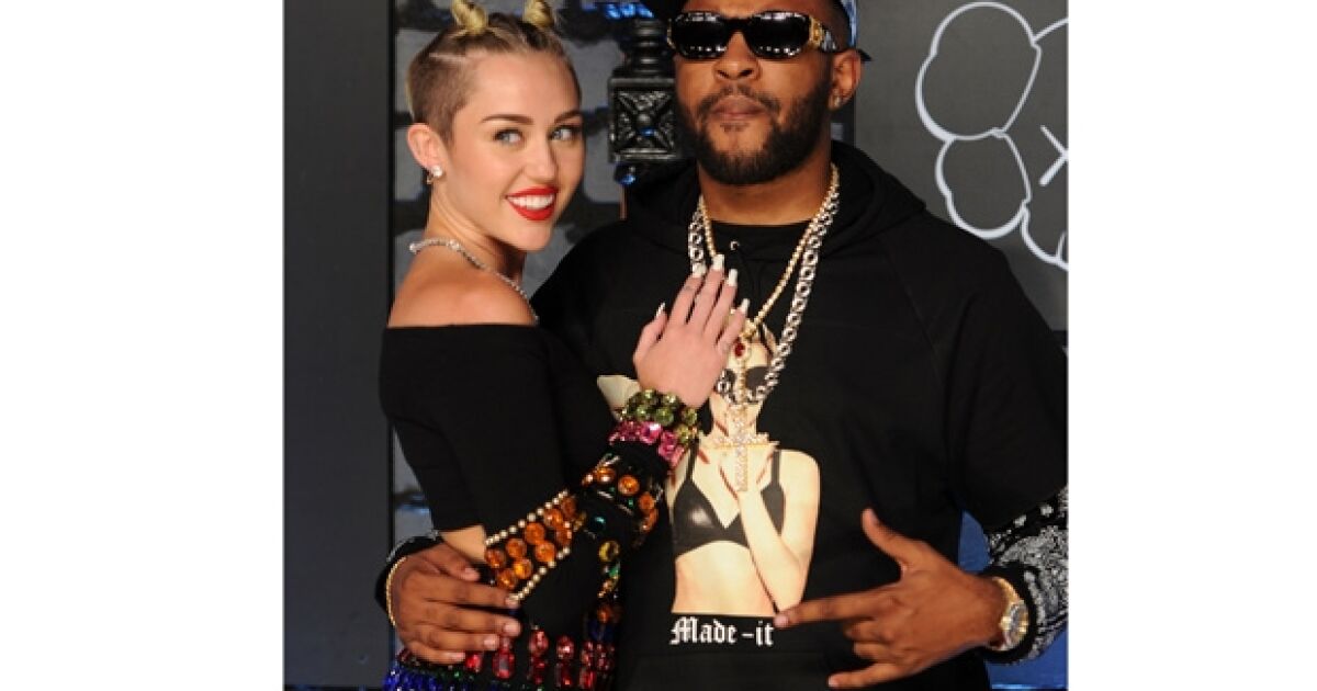 ¿Acaso Miley Cyrus ya encontró nuevo amor?