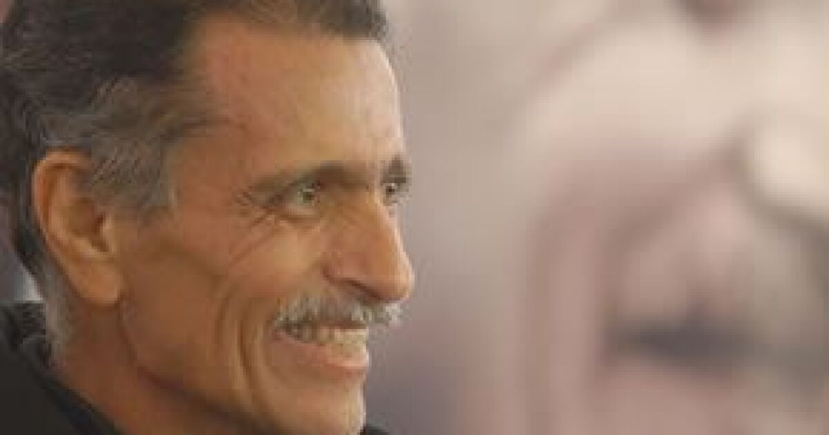 Carlos Abascal es recibido por su familia