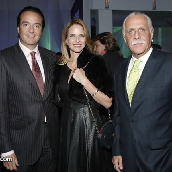 Miguel Alemán Magnani presenta nuevo avión