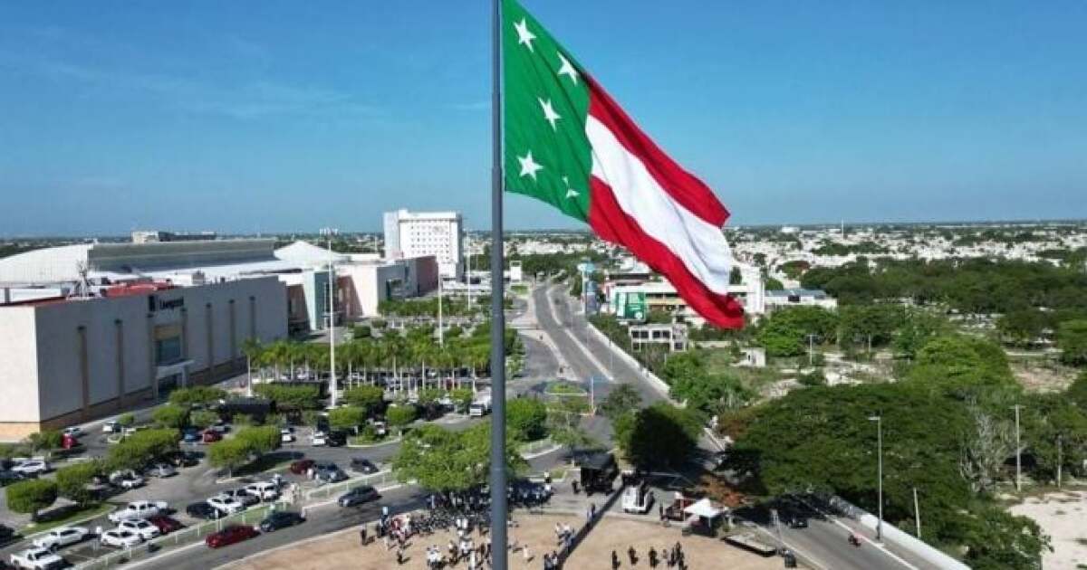 VIDEO: Yucatán izó su bandera nuevamente