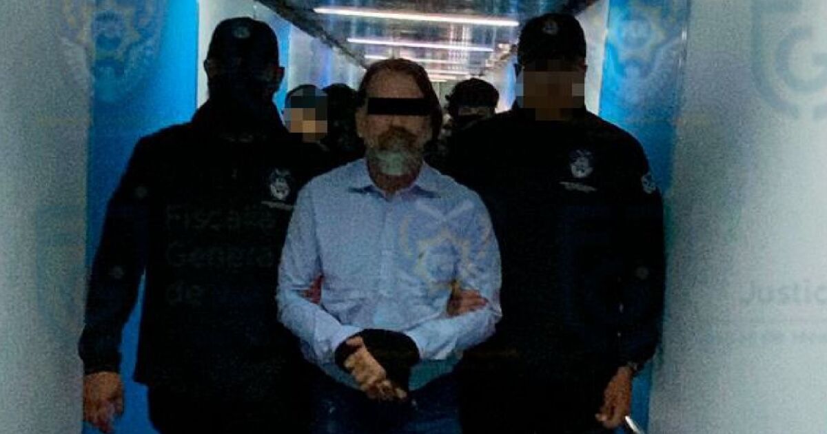 Christian Von Roehrich llega a la CDMX; es trasladado a la Fiscalía ...