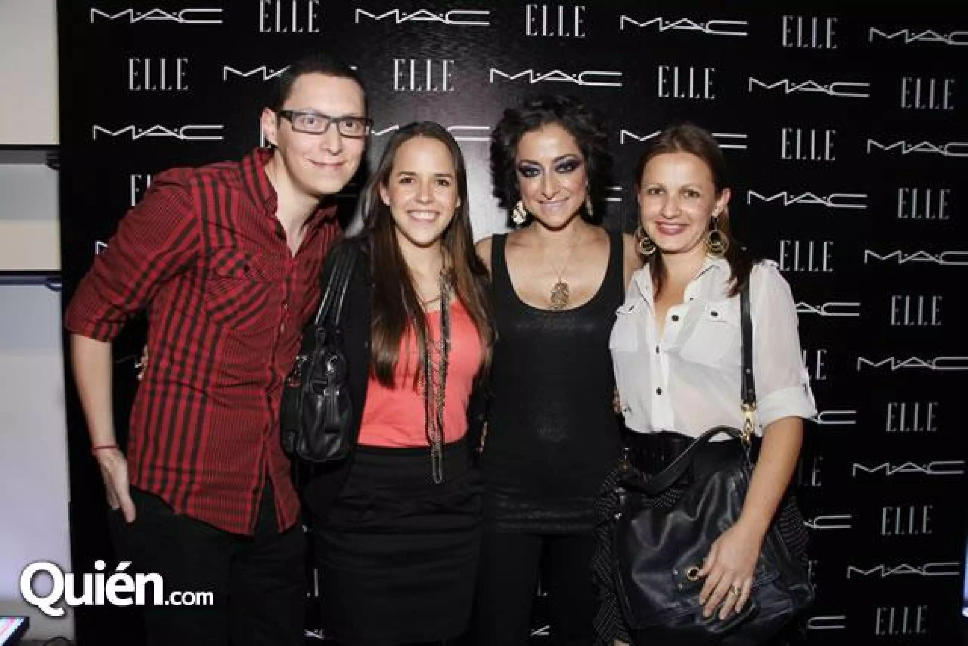 ELLE- MAC me over en el CAD