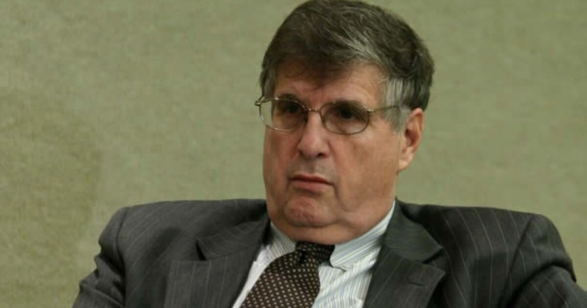 México no se preparó para encarar al narco, dice el ex embajador Davidow